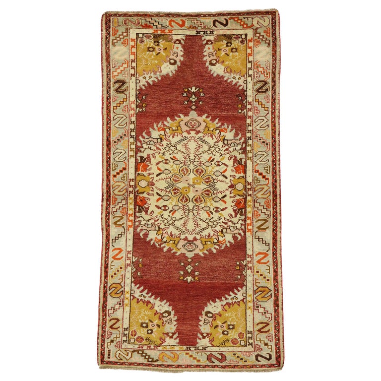 Vintage Turkish Oushak Accent Rug with Rustic French Rococo Style For ...