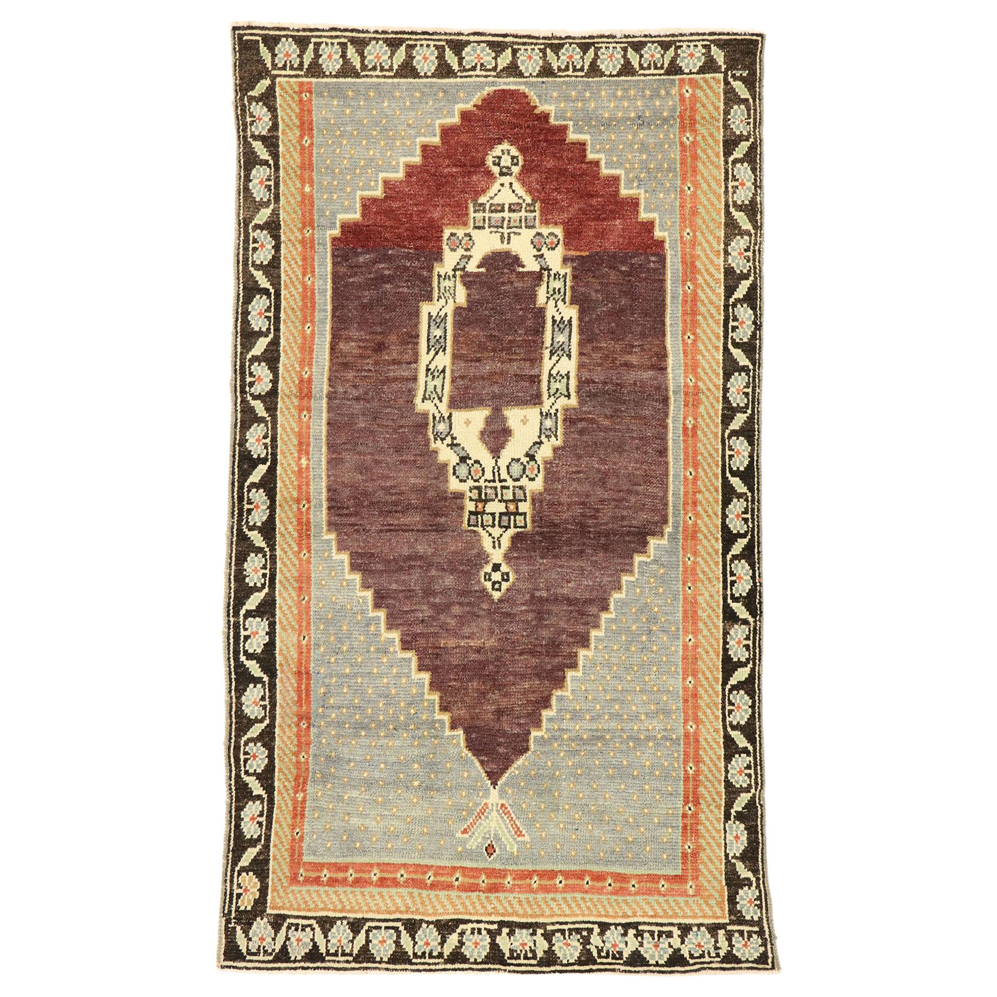Vintage Oushak Rug with Italian Venetian Style For Sale at 1stDibs ...