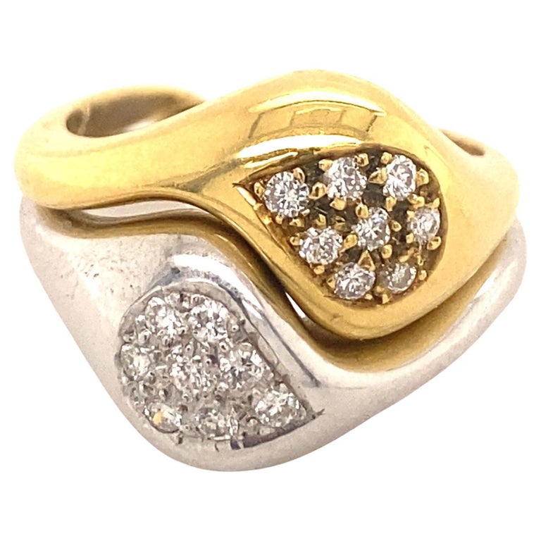 Vintage Two Color 18K Gold Diamond Intertwining Rings For Sale at 1stDibs