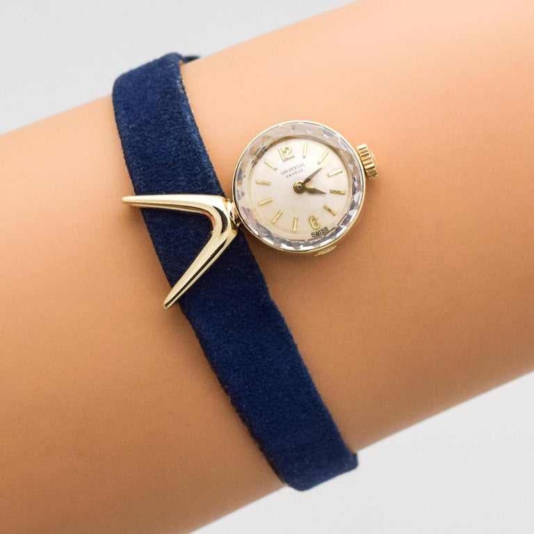 Vintage Universal Geneve Ladies 14 Karat Yellow Gold Watch, 1960s For ...