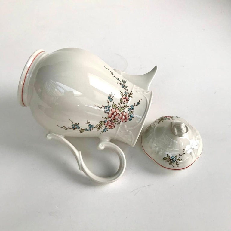 Vintage Villeroy and Boch Rosette Teapot Porcelain Teapot with Flowers ...