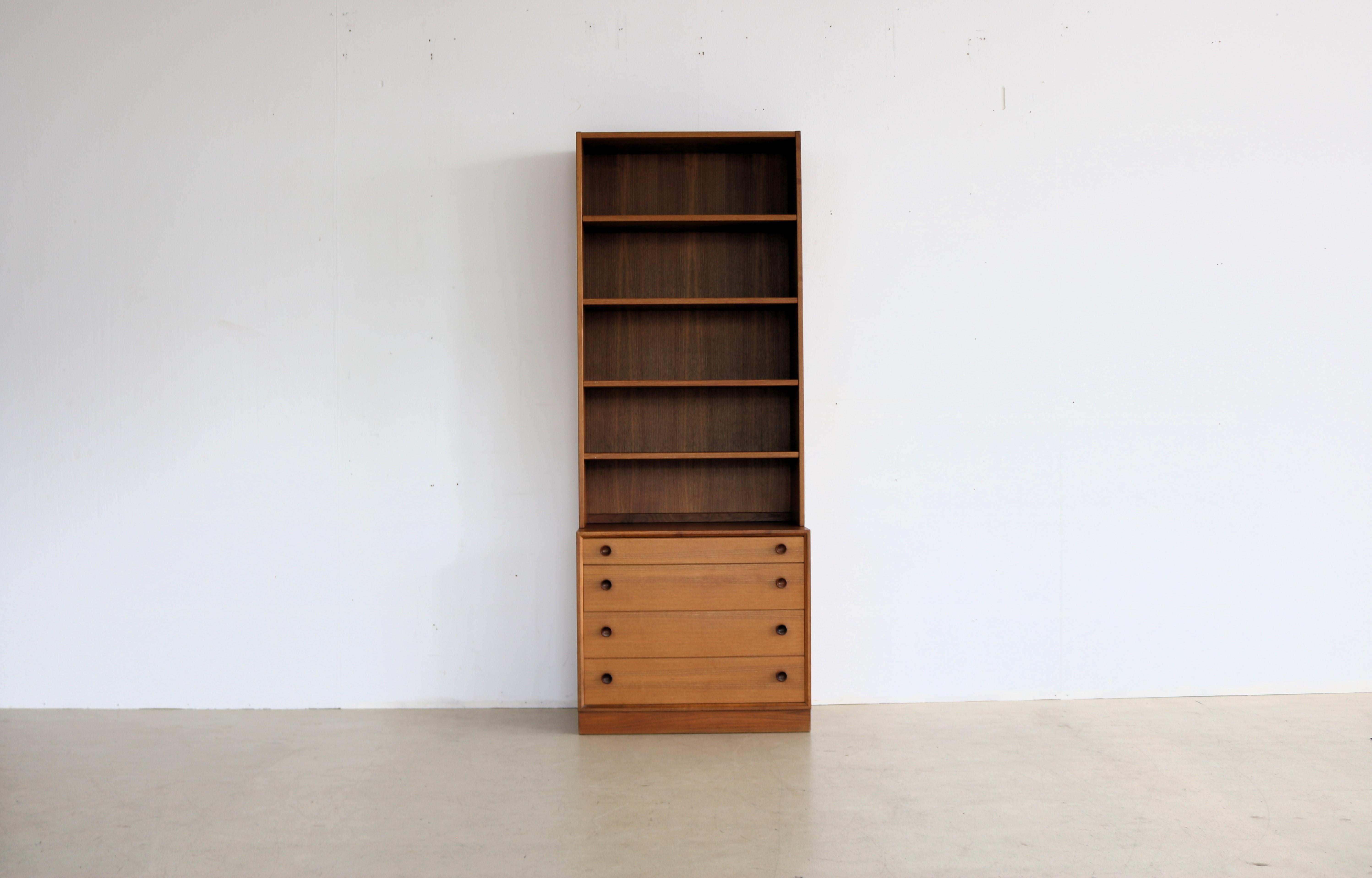 vintage wall cabinet | bookcase | 60s | teak For Sale at 1stDibs