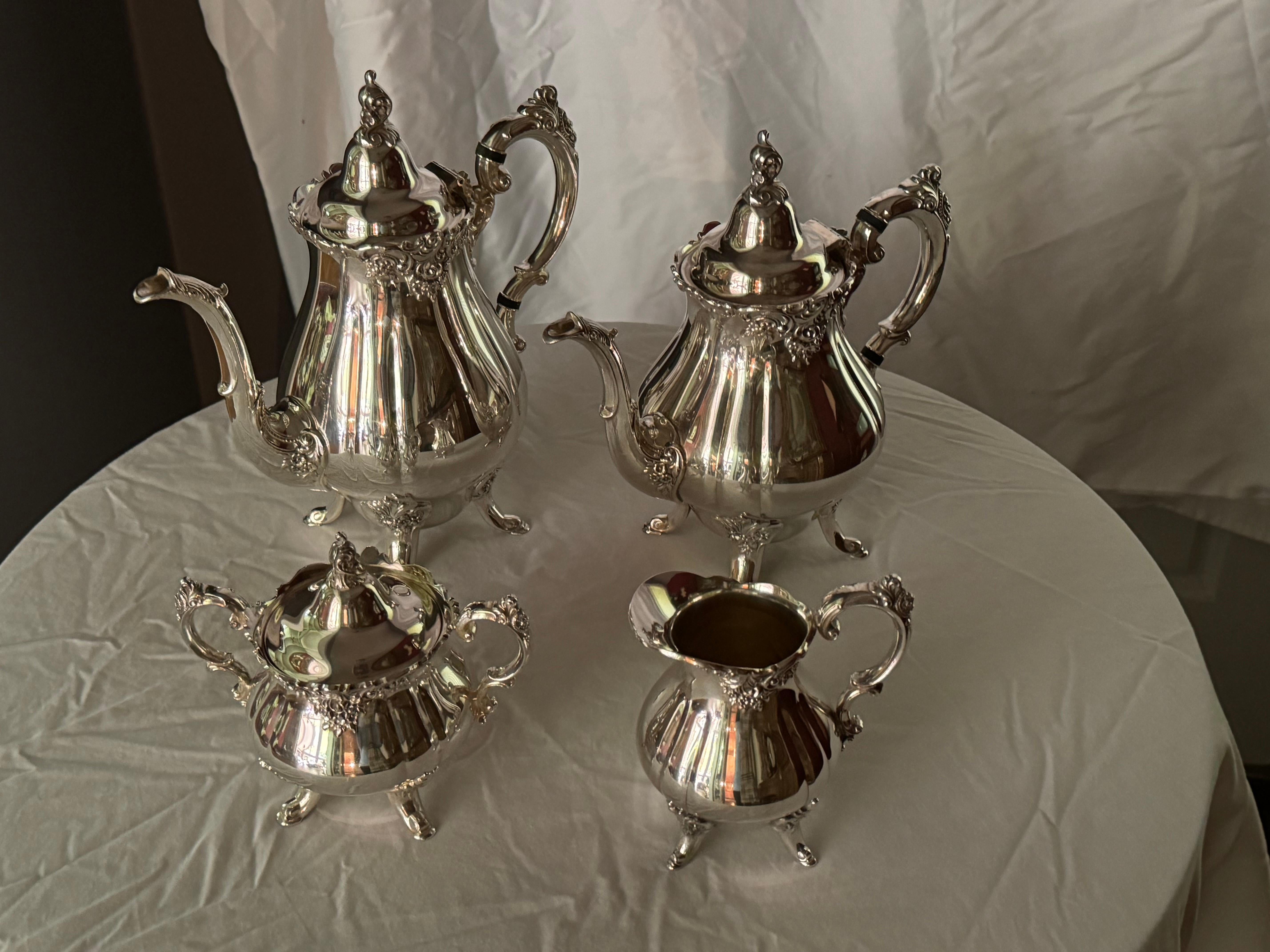Vintage Wallace Baroque silverplate set 4 piece set For Sale at 1stDibs