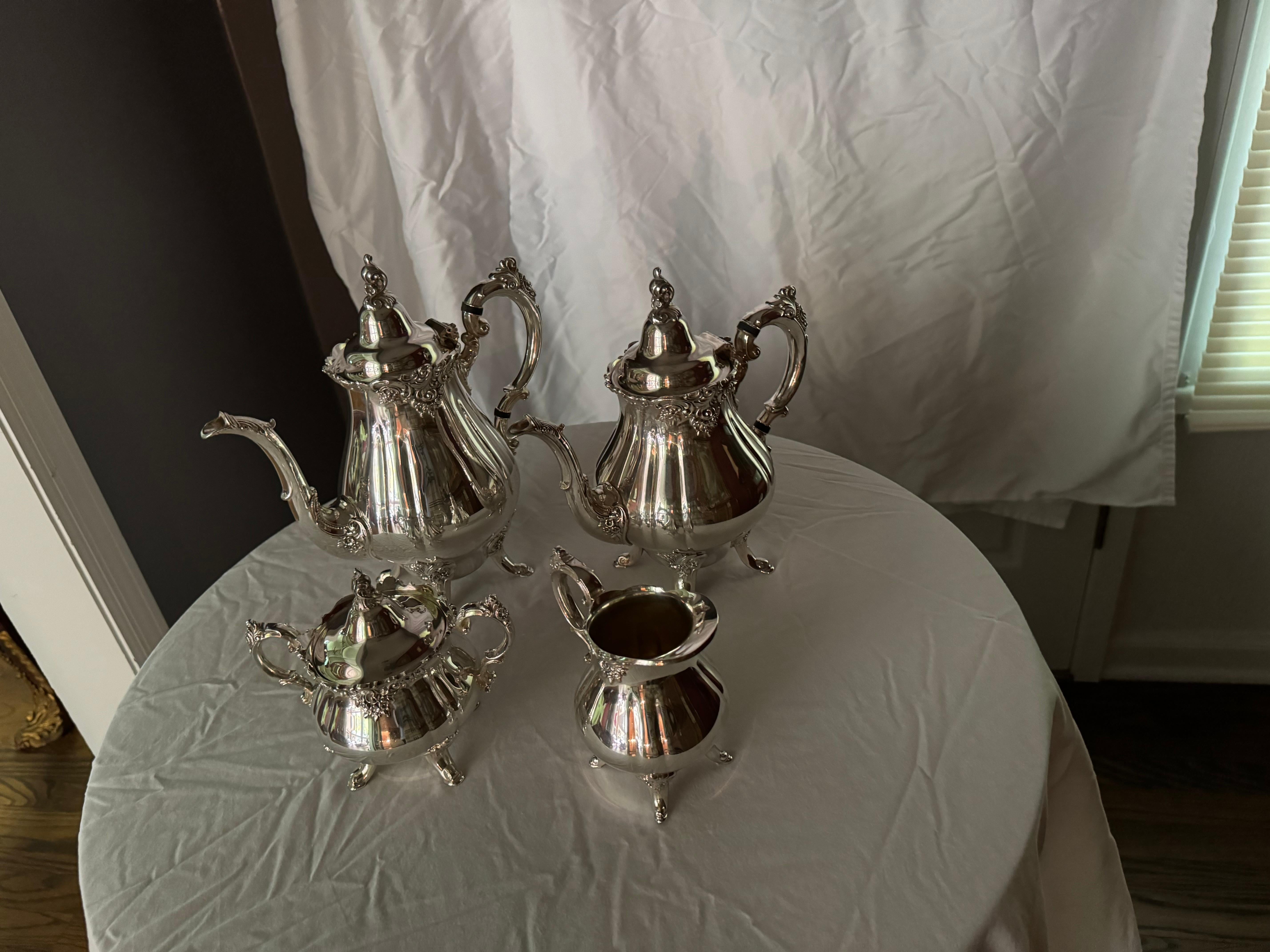 Vintage Wallace Baroque silverplate set 4 piece set For Sale at 1stDibs