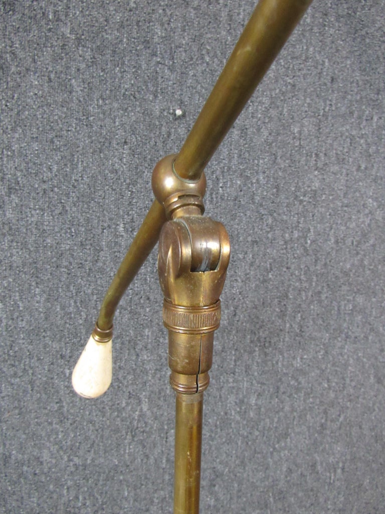 Vintage White Italian Adjustable Brass Floor Lamp For Sale at 1stDibs
