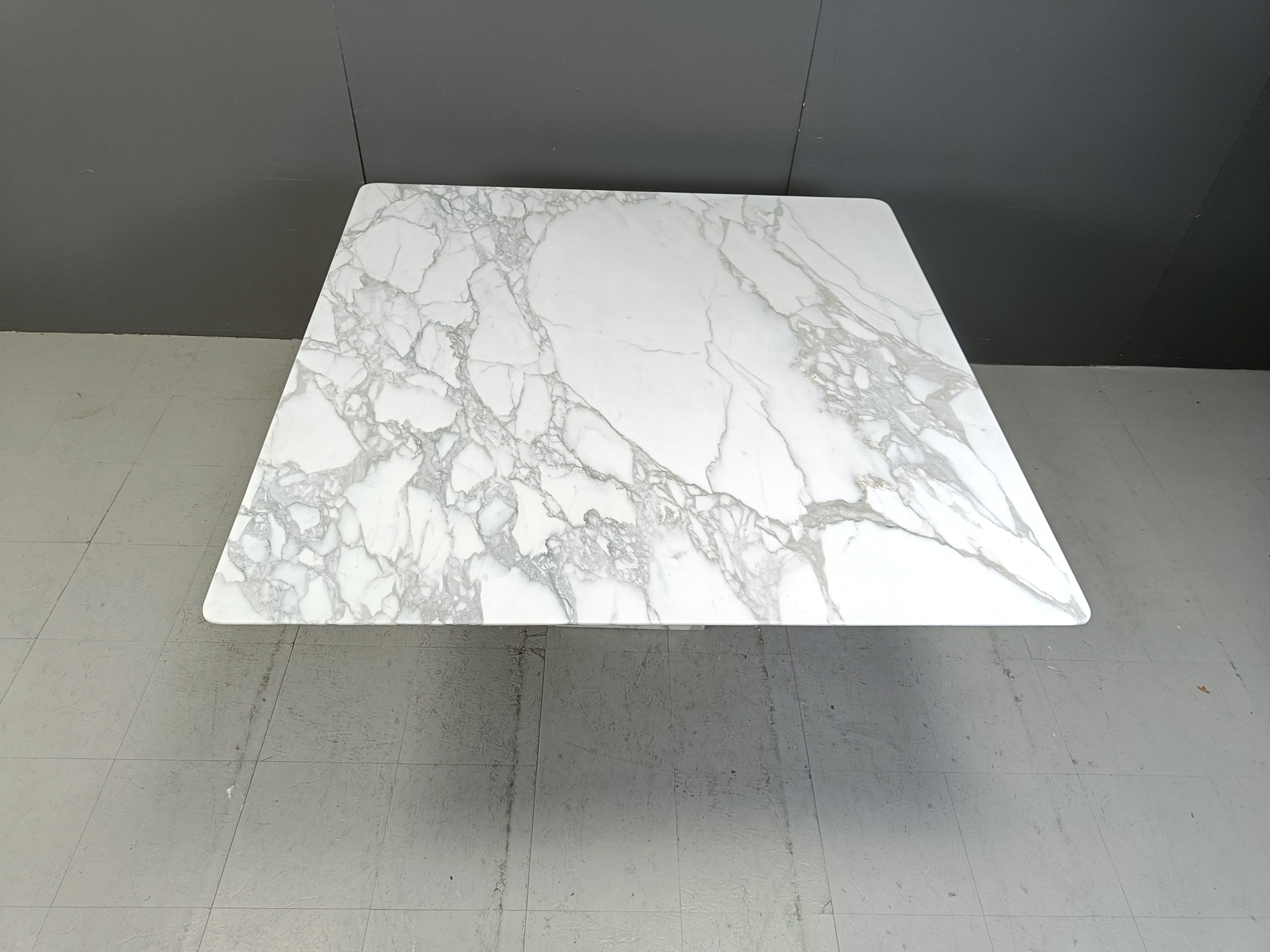 Vintage white marble dining table, 1970s at 1stDibs