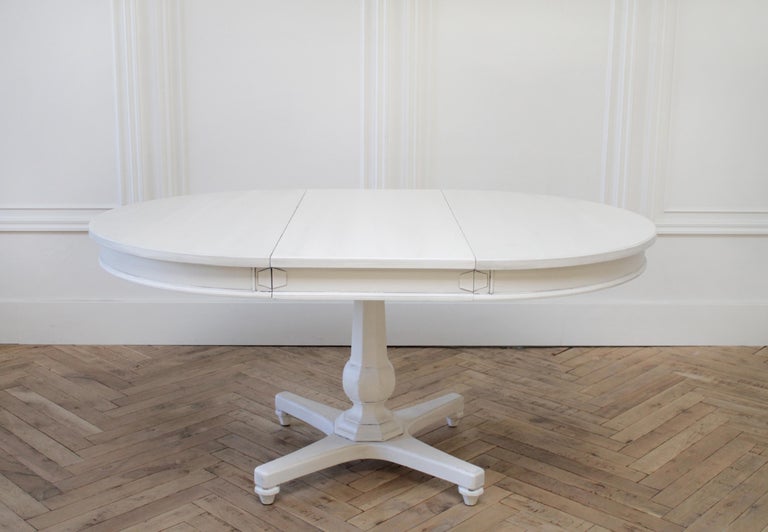 Vintage White Painted Round Dining or Entry Table at 1stDibs