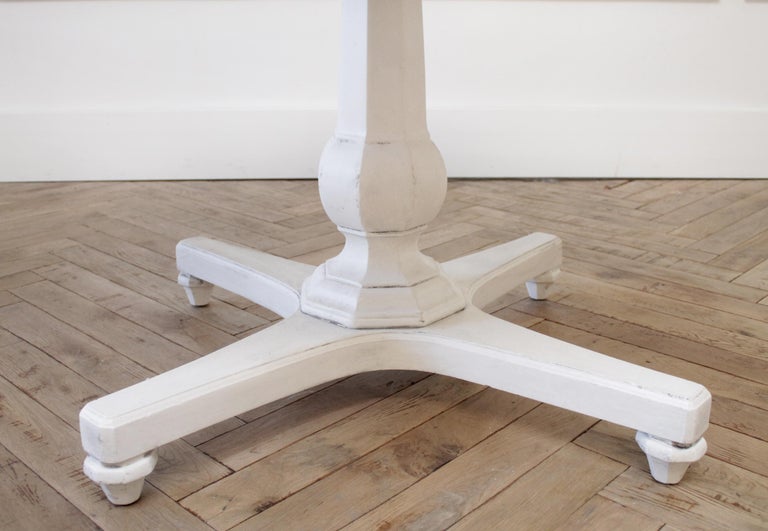 Vintage White Painted Round Dining or Entry Table at 1stDibs