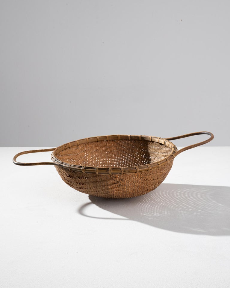 Vintage Wicker Basket For Sale at 1stDibs