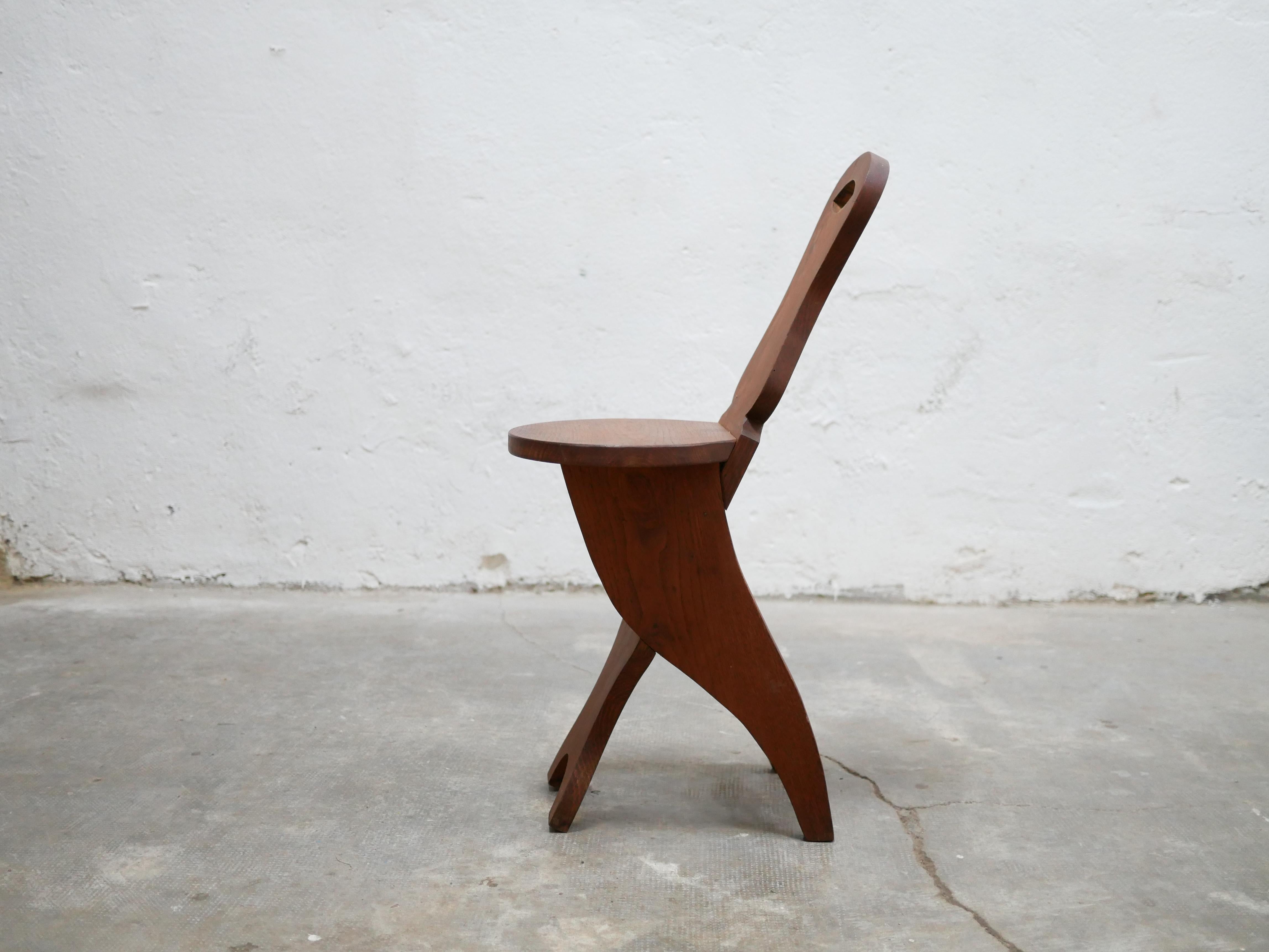 Vintage Wooden Chair For Sale at 1stDibs
