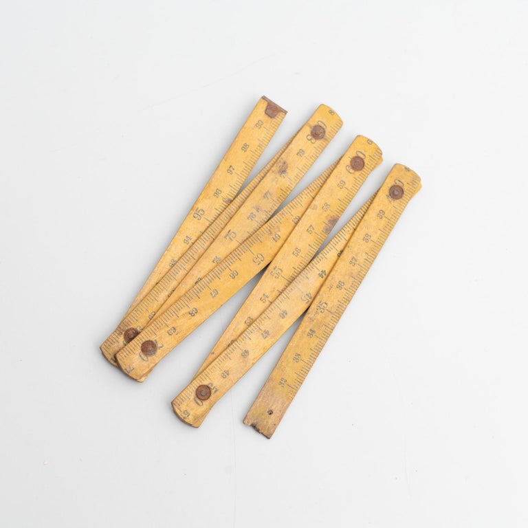 Vintage Wooden Measuring Stick, circa 1950 For Sale at 1stDibs | peribanas