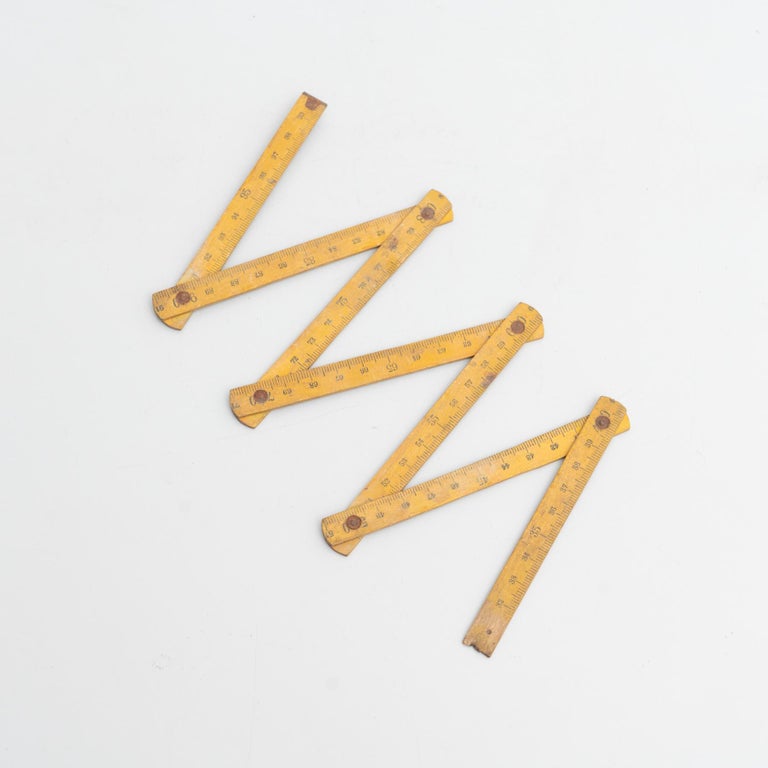 Vintage Wooden Measuring Stick, circa 1950 For Sale at 1stDibs | peribanas