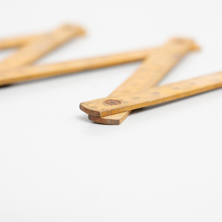Vintage Wooden Measuring Stick, circa 1950 For Sale at 1stDibs | peribanas