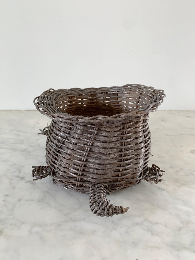 Vintage Woven Wicker Turtle Basket For Sale at 1stDibs