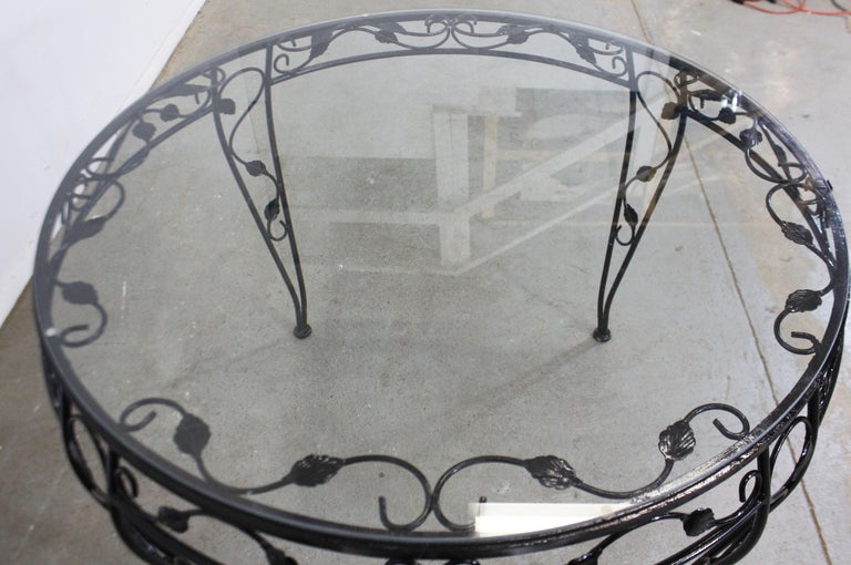 Vintage Wrought Iron Meadowcraft Iron Outdoor Patio Round Dining Table ...