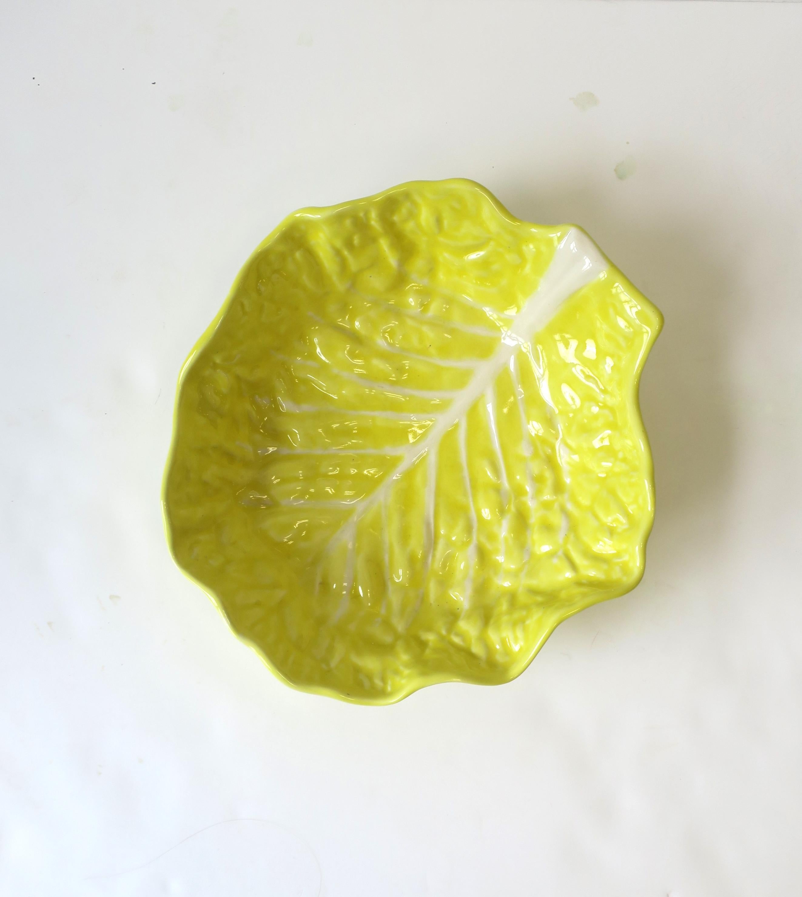 Vintage Yellow Cabbage Lettuce Leaf Bowl For Sale at 1stDibs | portugal ...