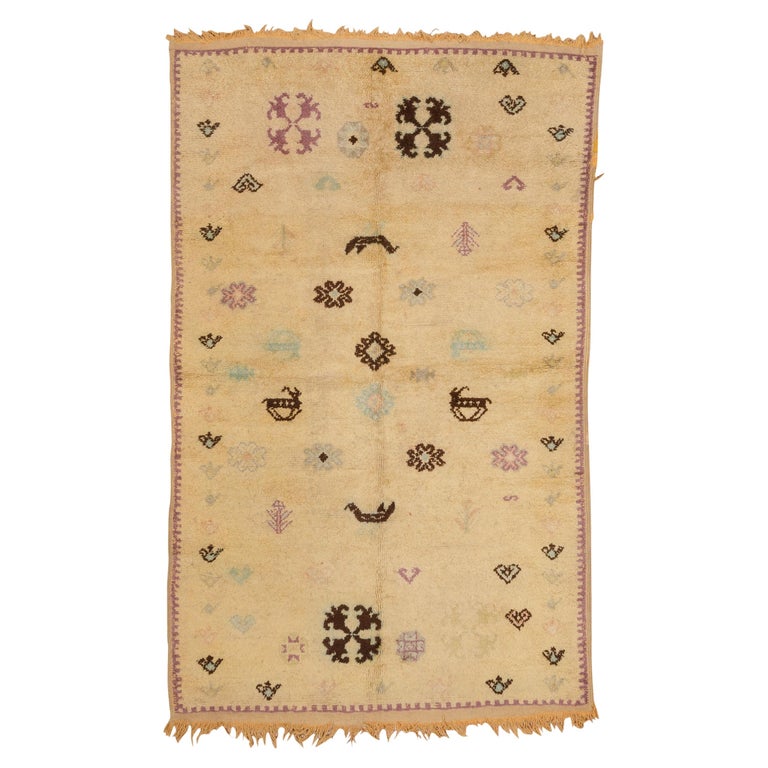 Vintage Yellow Moroccan Rug with a Scandinavian Designed Field For Sale ...