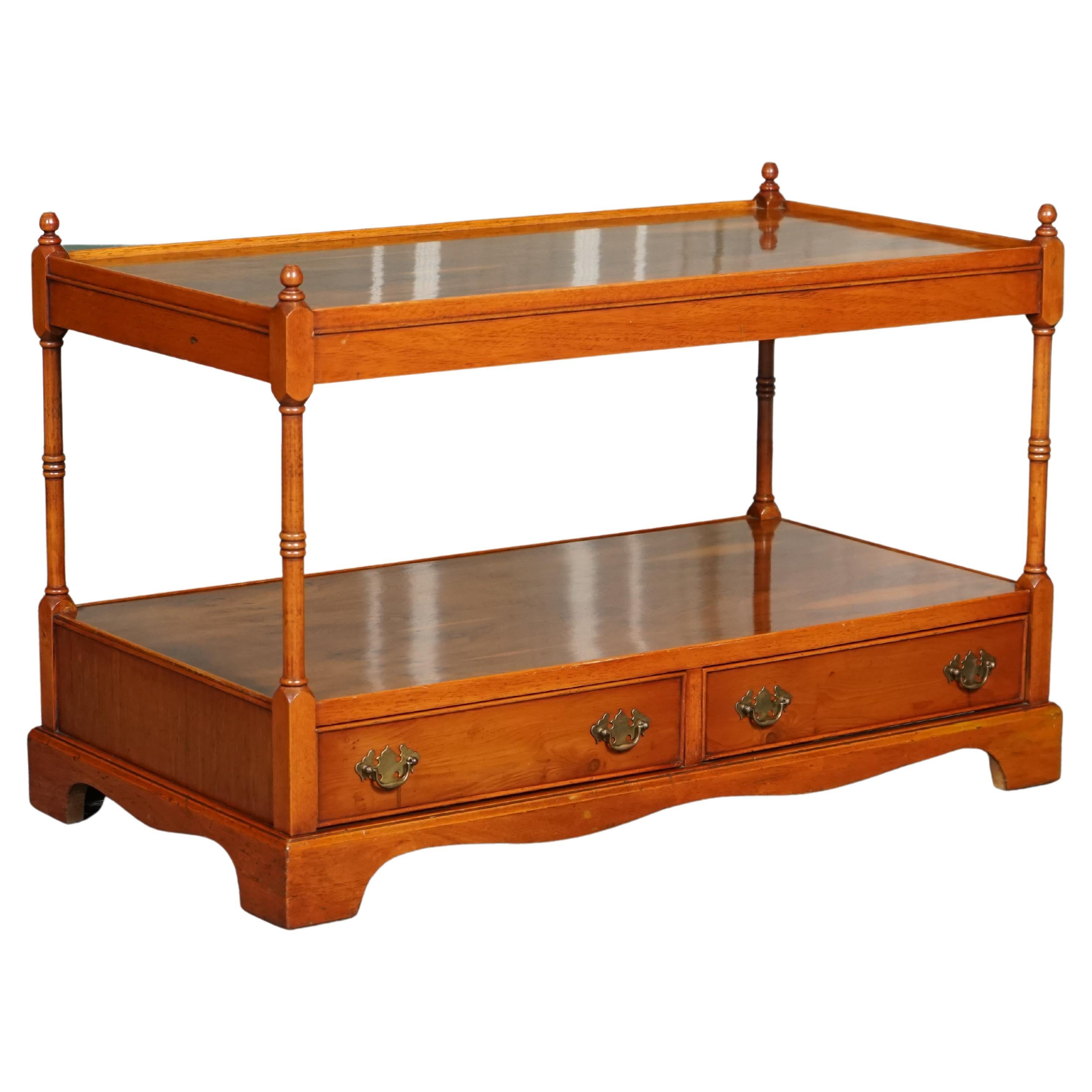 Vintage English Oak Coffee Table Made in the Style of Edwardian ...