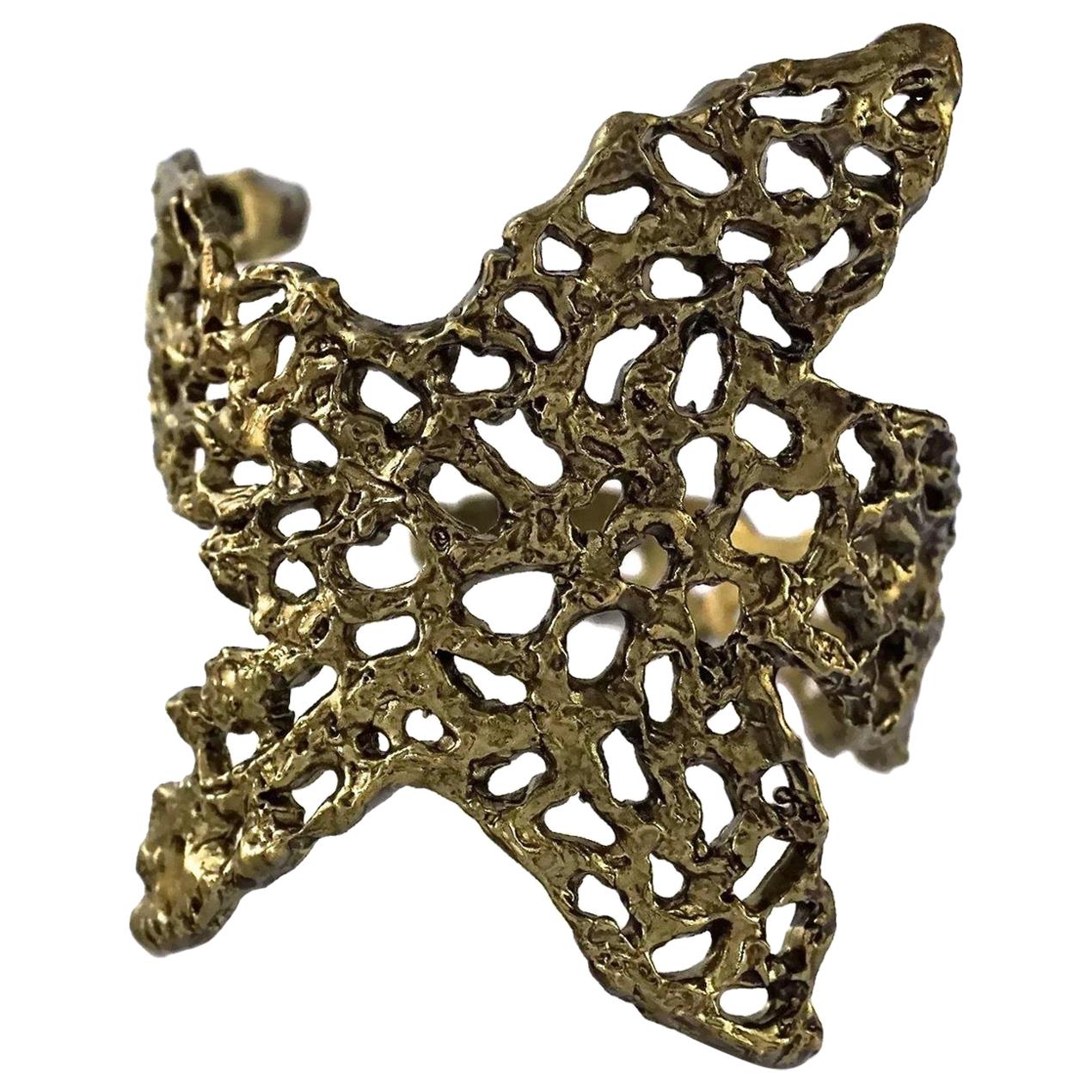 Bijoux Num Hand-engraved Star Pattern Two-tone Bangle Bracelet at ...