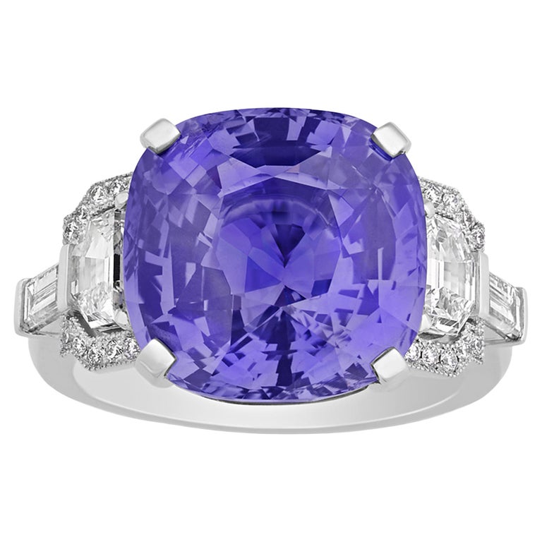 Violet Sapphire Ring by Raymond Yard, 11.02 Carats at 1stDibs