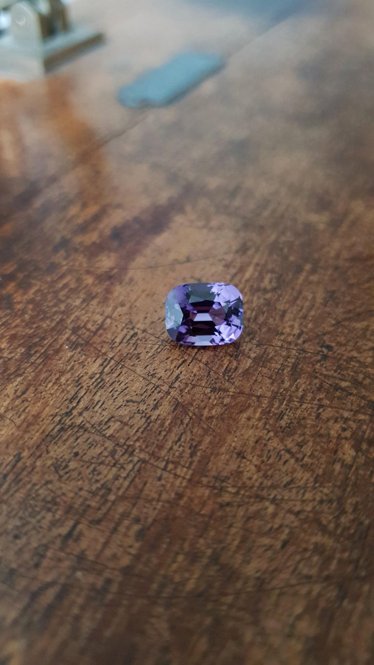 Violet Spinel, Faceted Gem, 4,63 Ct., Loose Gemstone For Sale at 1stDibs