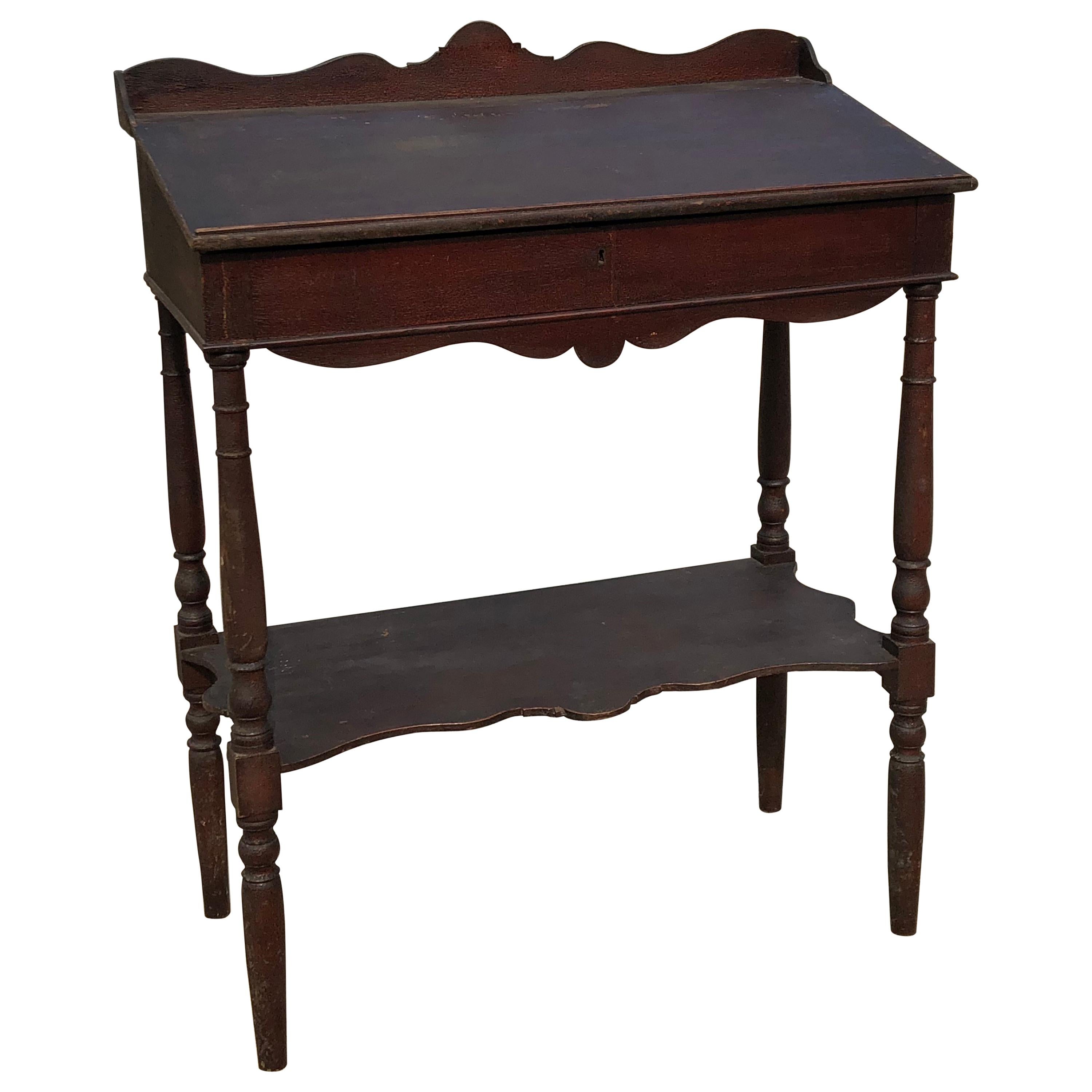 Virginia 1840 Master Desk Original Surface Wonderful Shaped Apron and ...
