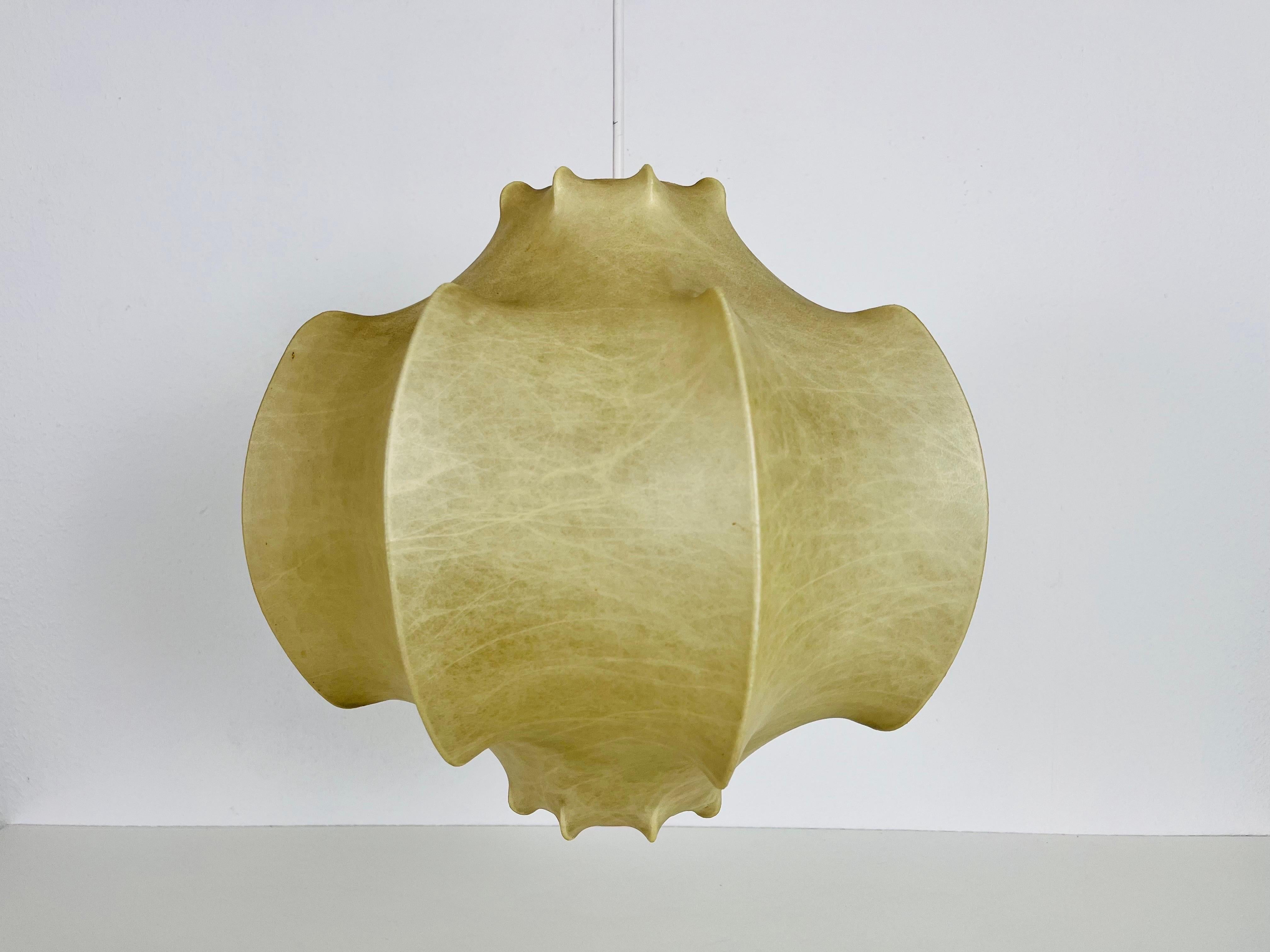 Viscontea Cocoon Pendant Light by Achille and Pier Giacomo Castiglioni ...