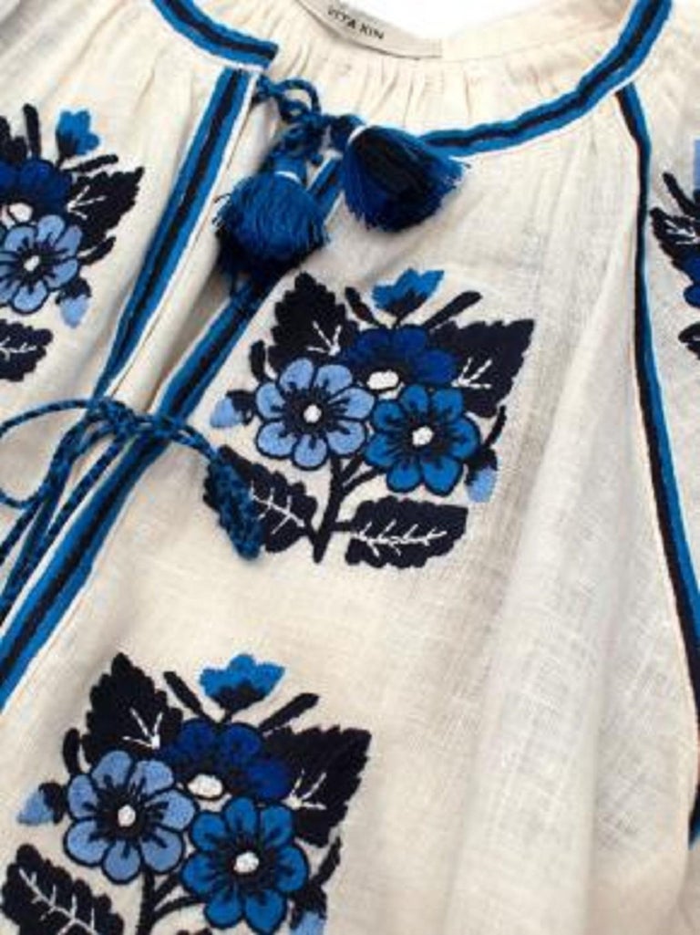 Vita Kin Cream and Blue Floral Embroidered Linen Top For Sale at 1stDibs