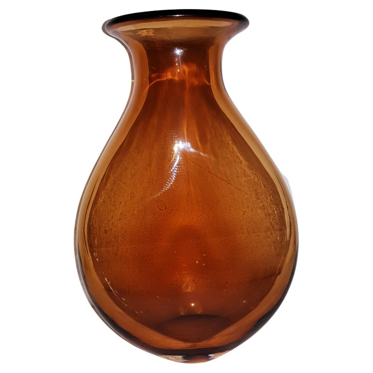 Vitange Large Scandinavian Amber Vase For Sale at 1stDibs
