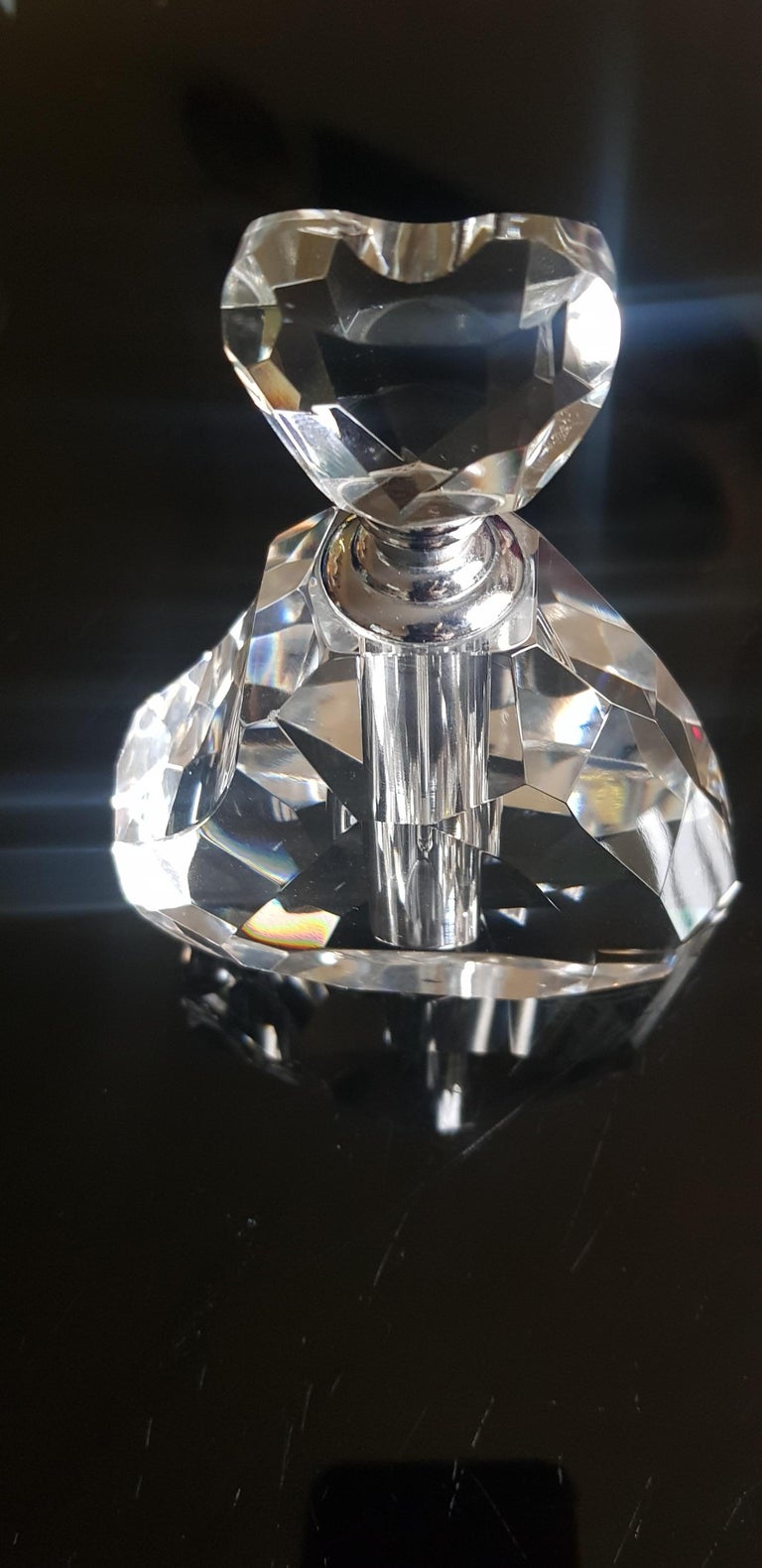 Vitange Oleg Cassini Signed Crystal Perfume Bottle For Sale at 1stDibs