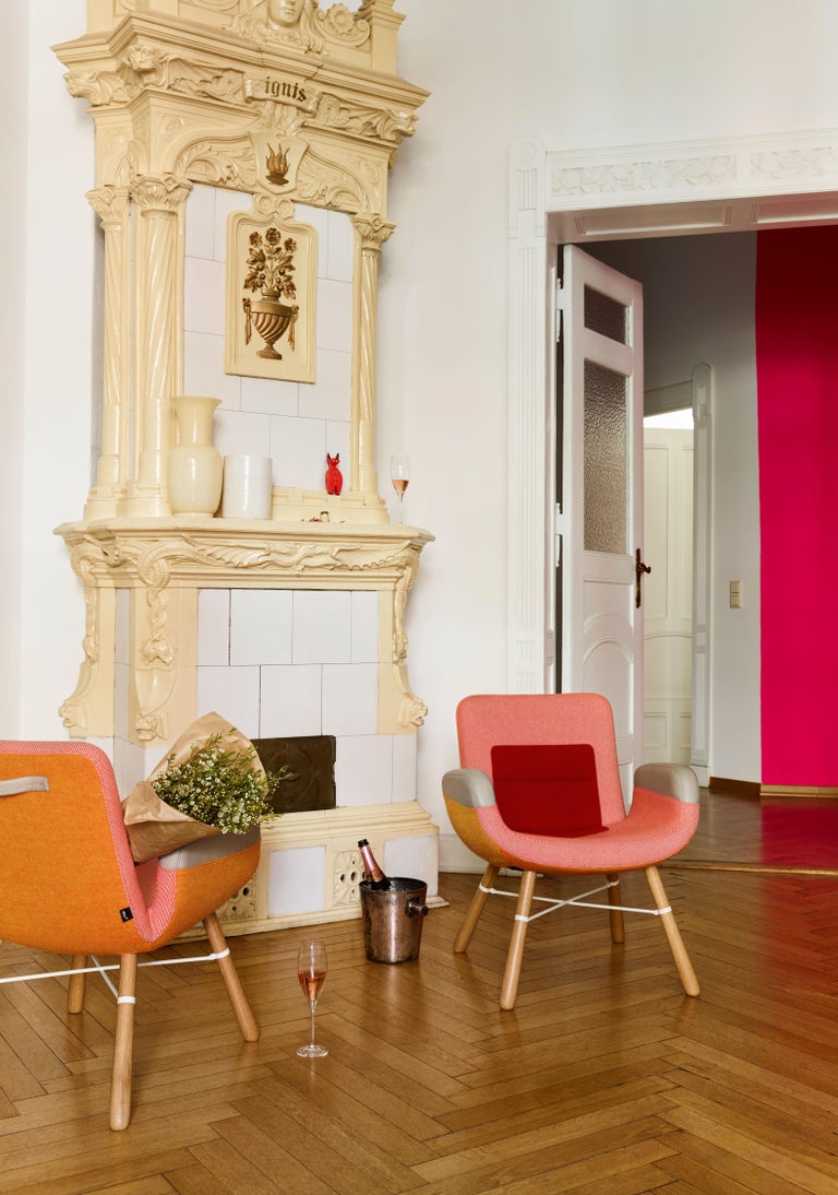 Vitra East River Chair in Red Combo Fabric with Oak Legs by Hella ...