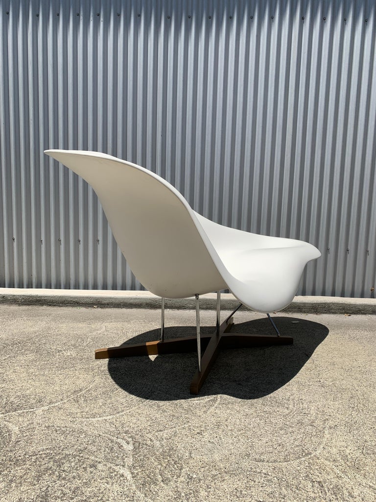 Vitra La Chaise Chair by Charles and Ray Eames For Sale at 1stDibs