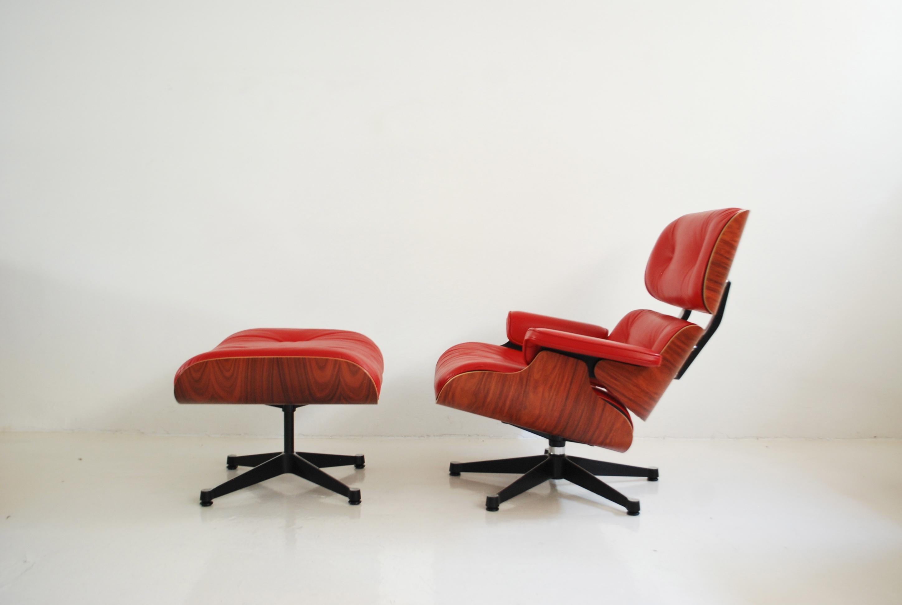 Vitra Lounge Chair Red Leather Santos Rosewood Charles/ Ray Eames, 2007 ...