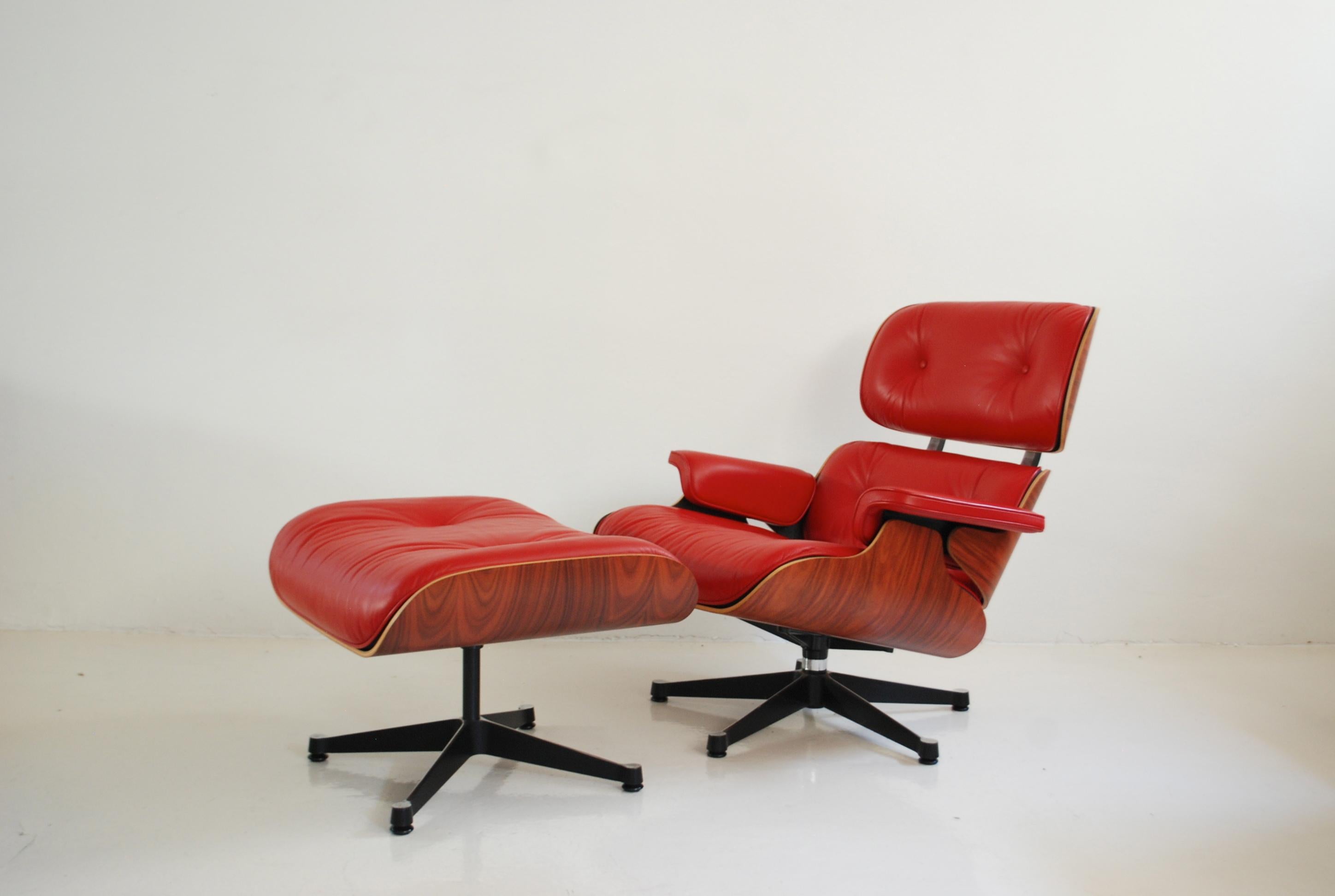 Vitra Lounge Chair Red Leather Santos Rosewood Charles/ Ray Eames, 2007 ...