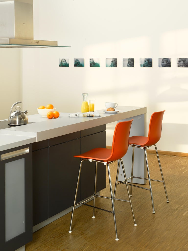 Vitra HAL Stool Medium in White Seat Shell by Jasper Morrison For Sale ...