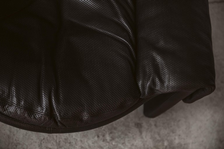 Vittorio Introini 'Proposals' P60 Pair of Lounge Chair for Saporiti ...