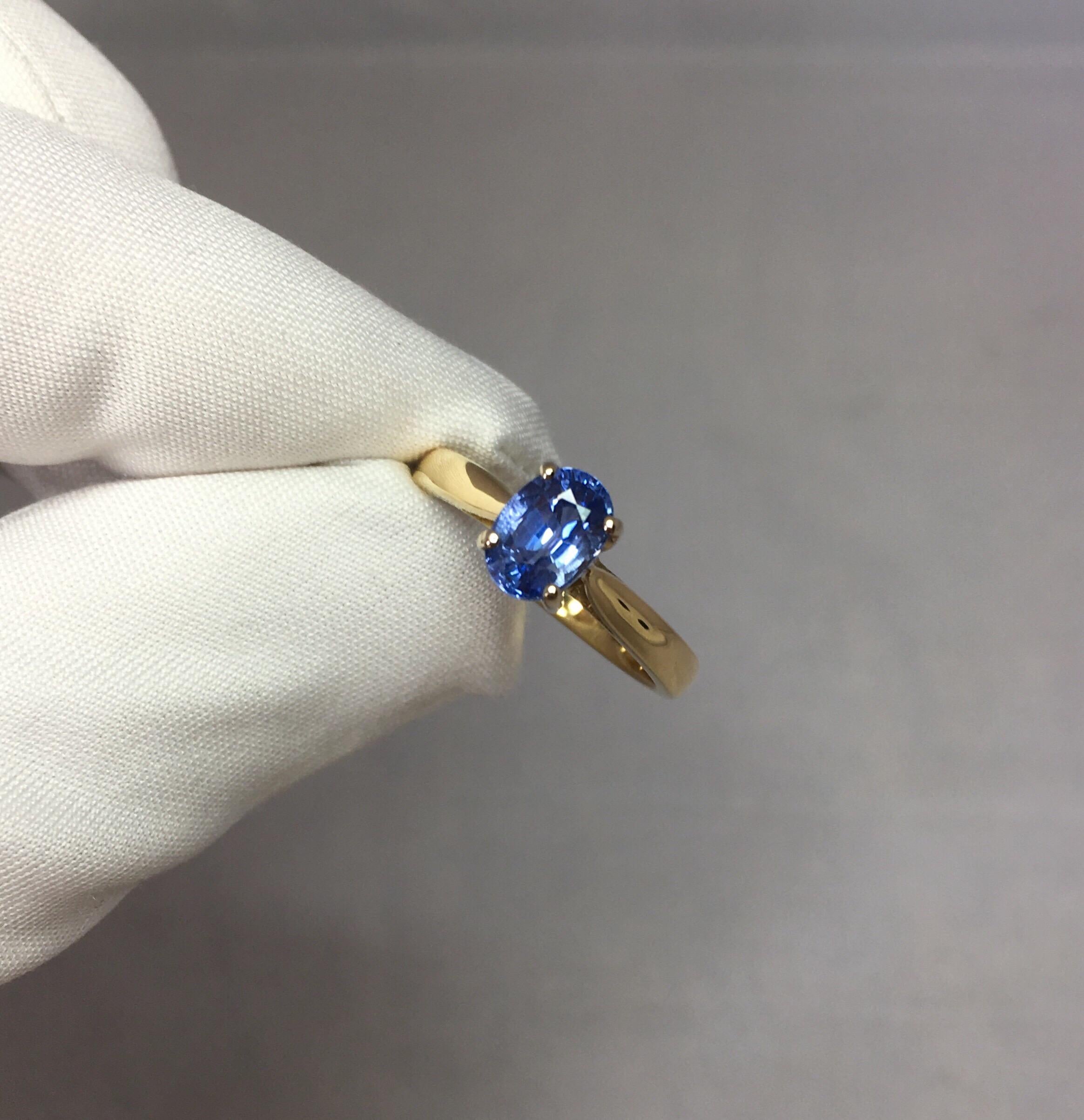 Vivid Blue Ceylon Sapphire 1.33 Carat Oval Cut 18 Karat Gold Solitaire Ring at 1stDibs ...