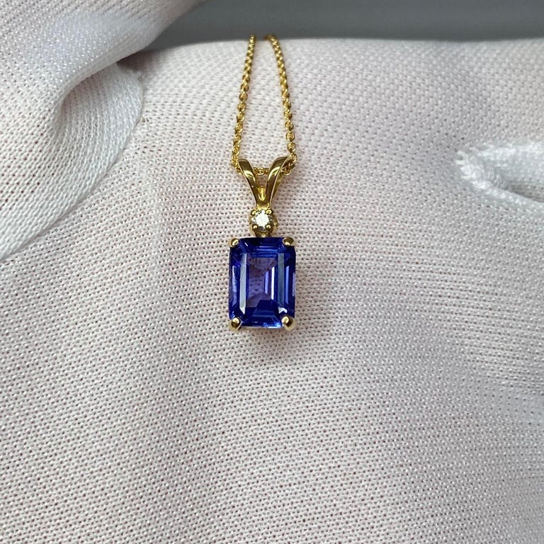Vivid Blue Violet Tanzanite and Diamond Yellow Gold Pendant Necklace ...