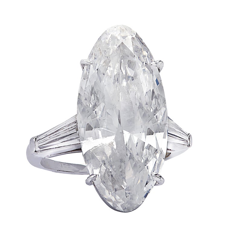 Vivid Diamonds 10.14 Carat Moval Diamond Platinum Engagement Ring For ...