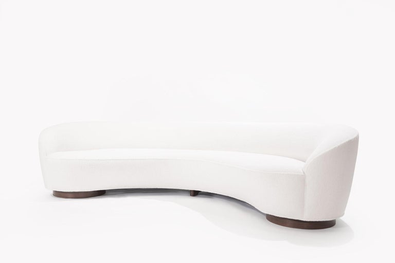 Vladimir Kagan 'Sloane' Sofa in Wool, Model 7550 For Sale at 1stDibs