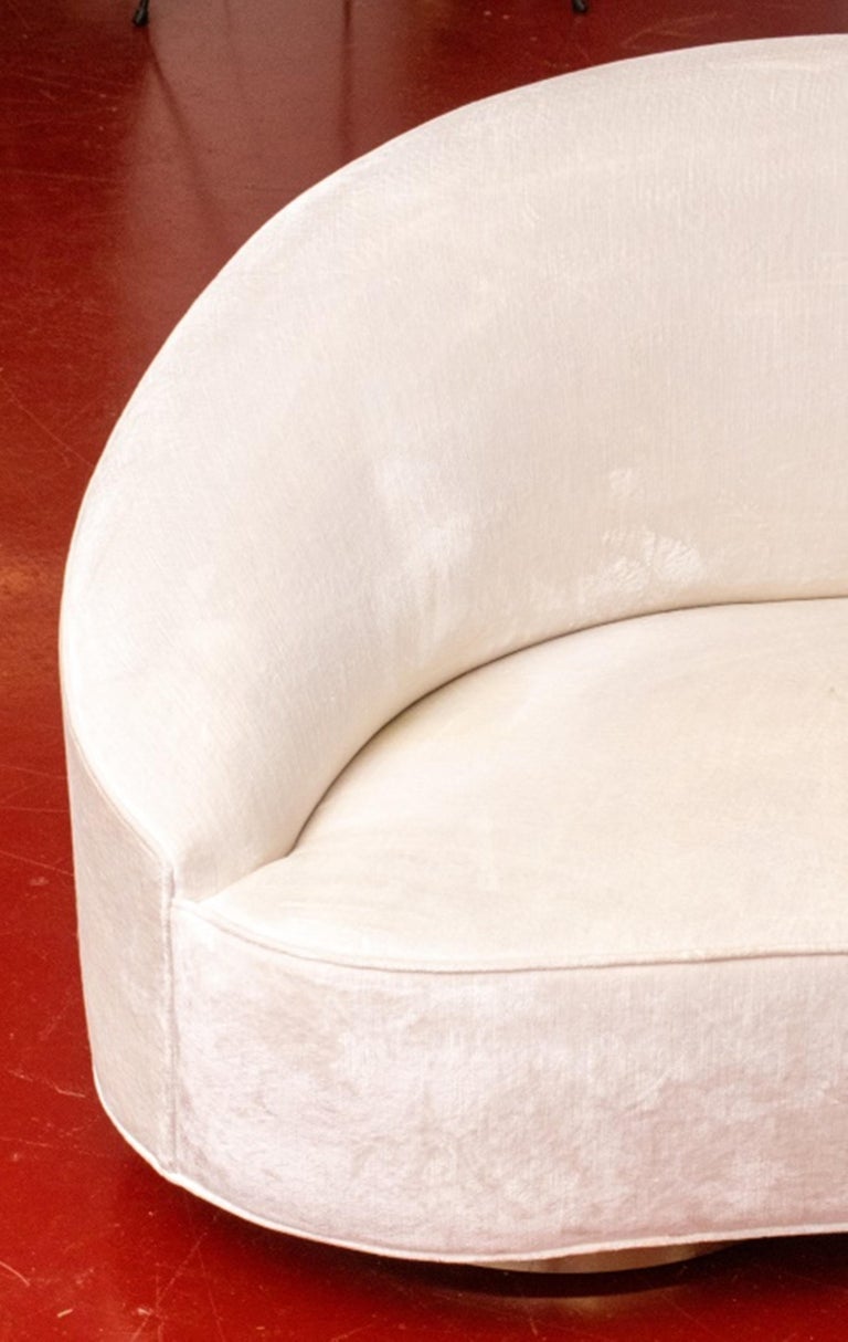 Vladimir Kagan "Sloane" Sofa, Model 7550 For Sale at 1stDibs