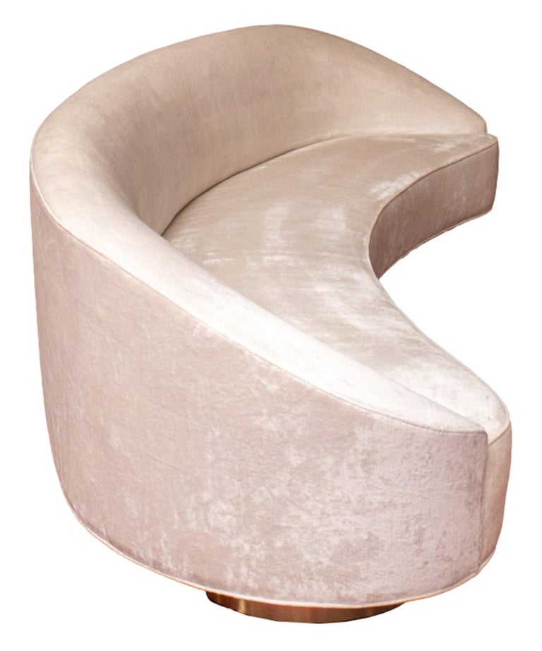 Vladimir Kagan "Sloane" Sofa, Model 7550 For Sale at 1stDibs