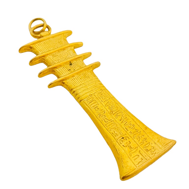 Vtg MMA 1976 gold designer runway pendant necklace For Sale at 1stDibs