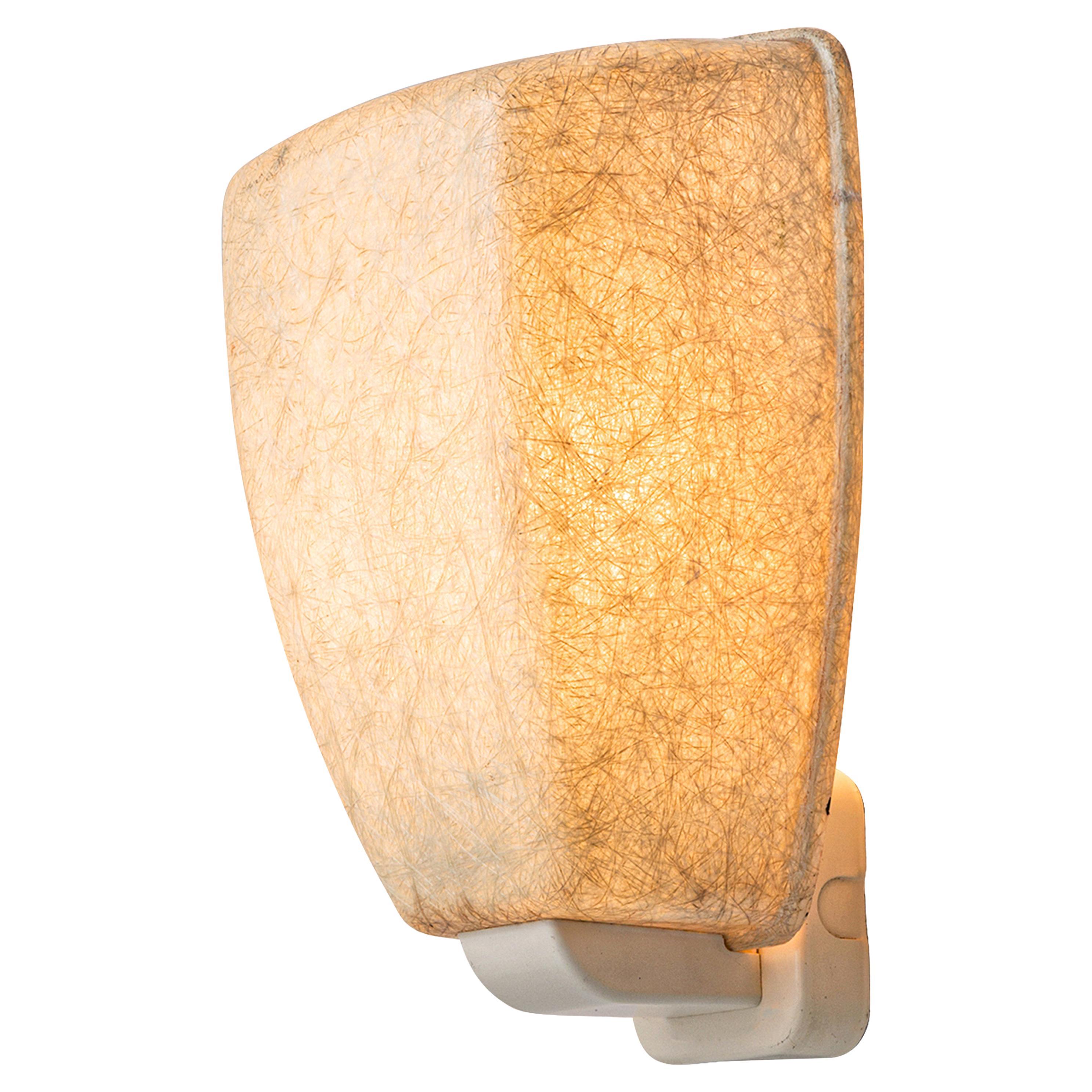 Wall Light in Fiberglass For Sale at 1stDibs