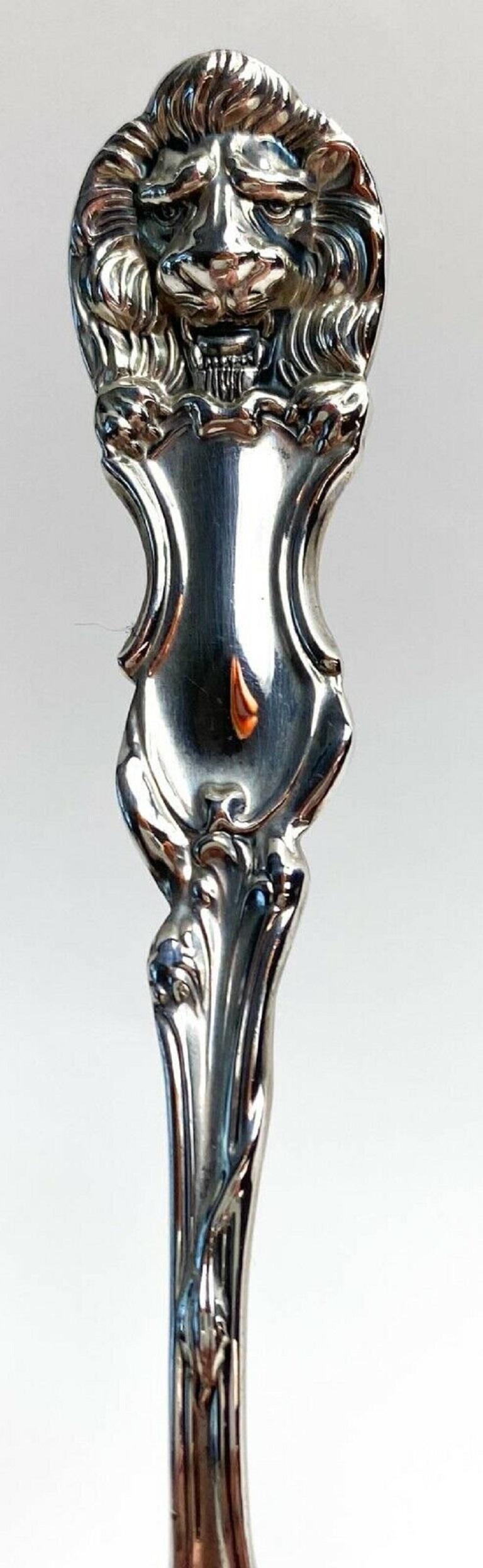 Wallace Sterling Silver Art Nouveau Jam or Berry Spoon For Sale at 1stDibs
