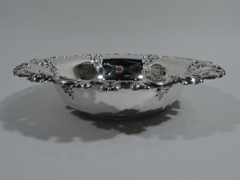 Wallace Sterling Silver Serving Bowl in Classic Grande Baroque Pattern ...