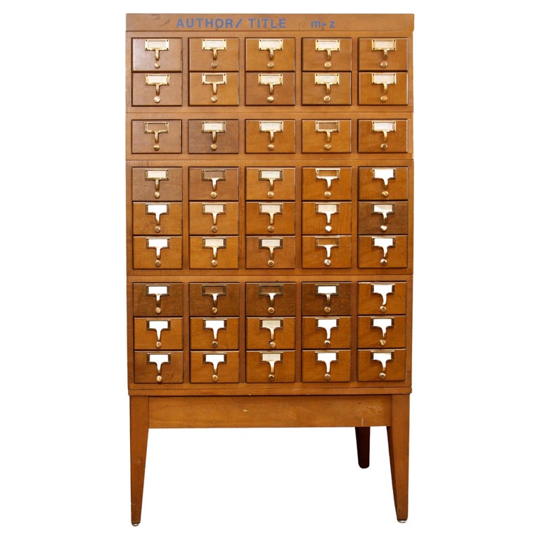 Noyer 3x5 Library File Card Catalog Cabinet 45 Tiroirs En vente sur 1stDibs