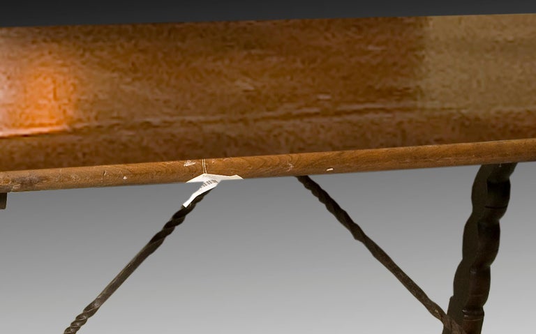 Walnut Dining Table with Wrought Iron Fasteners, 18th Century For Sale ...