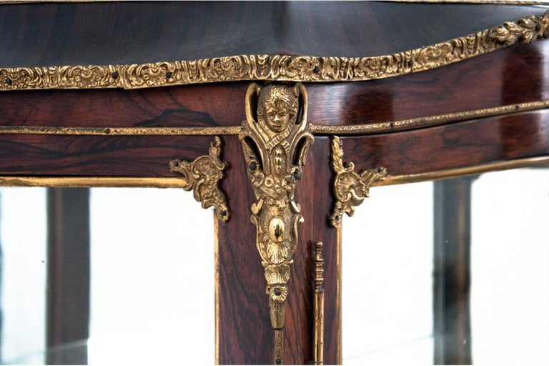 Walnut French Vitrine Louis iv Style from, 1910s For Sale at 1stDibs