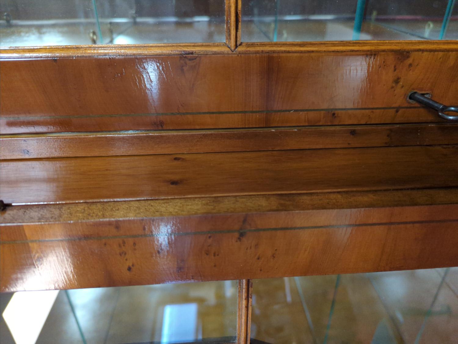 Walnut Georgian Lighted Breakfront China Cabinet For Sale at 1stDibs ...